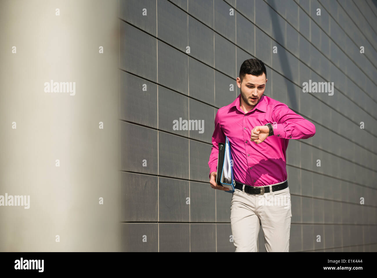 Portrait of running businessman in hurry Stock Photo - Alamy