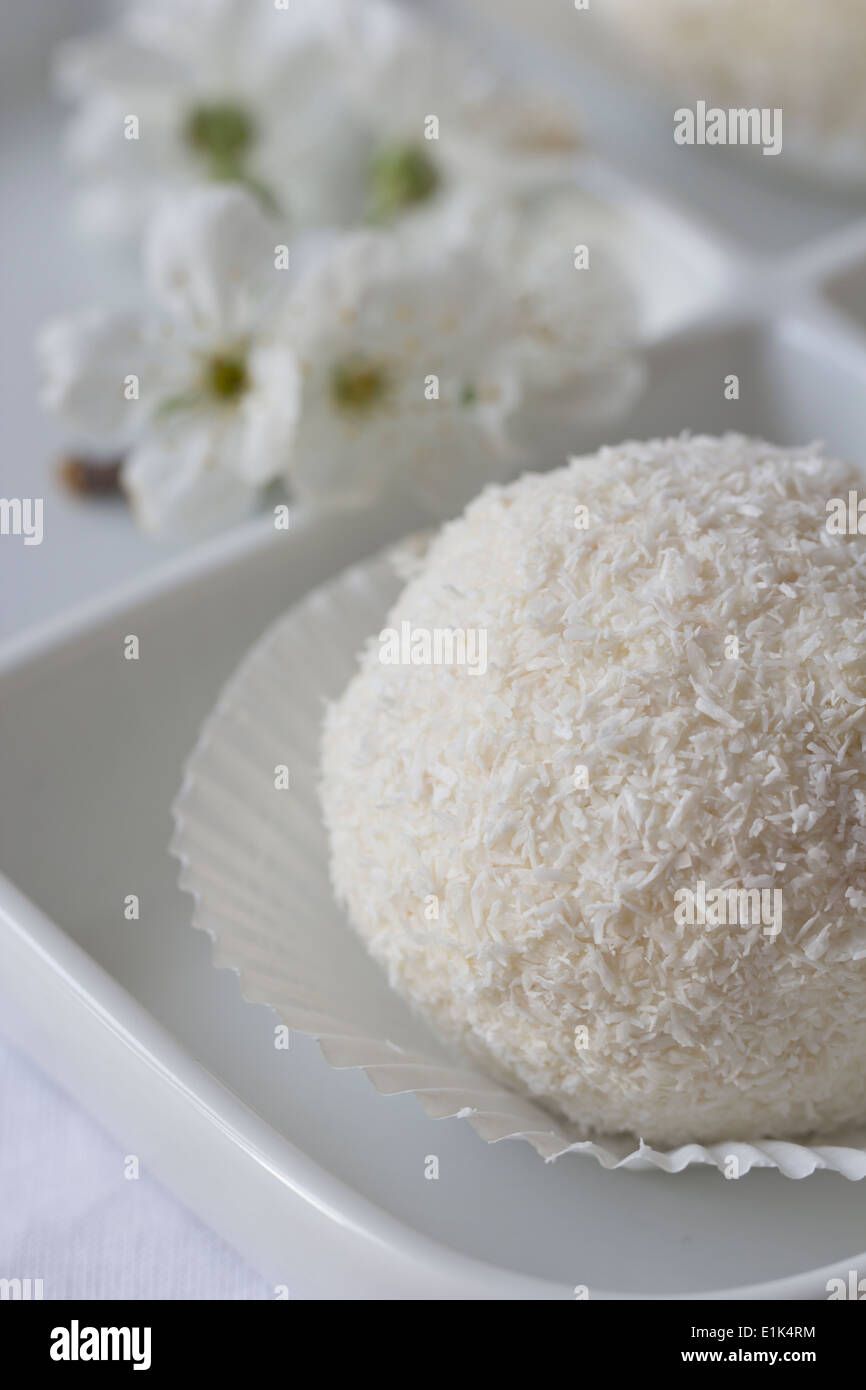 Snowball pastry hi-res stock photography and images - Alamy