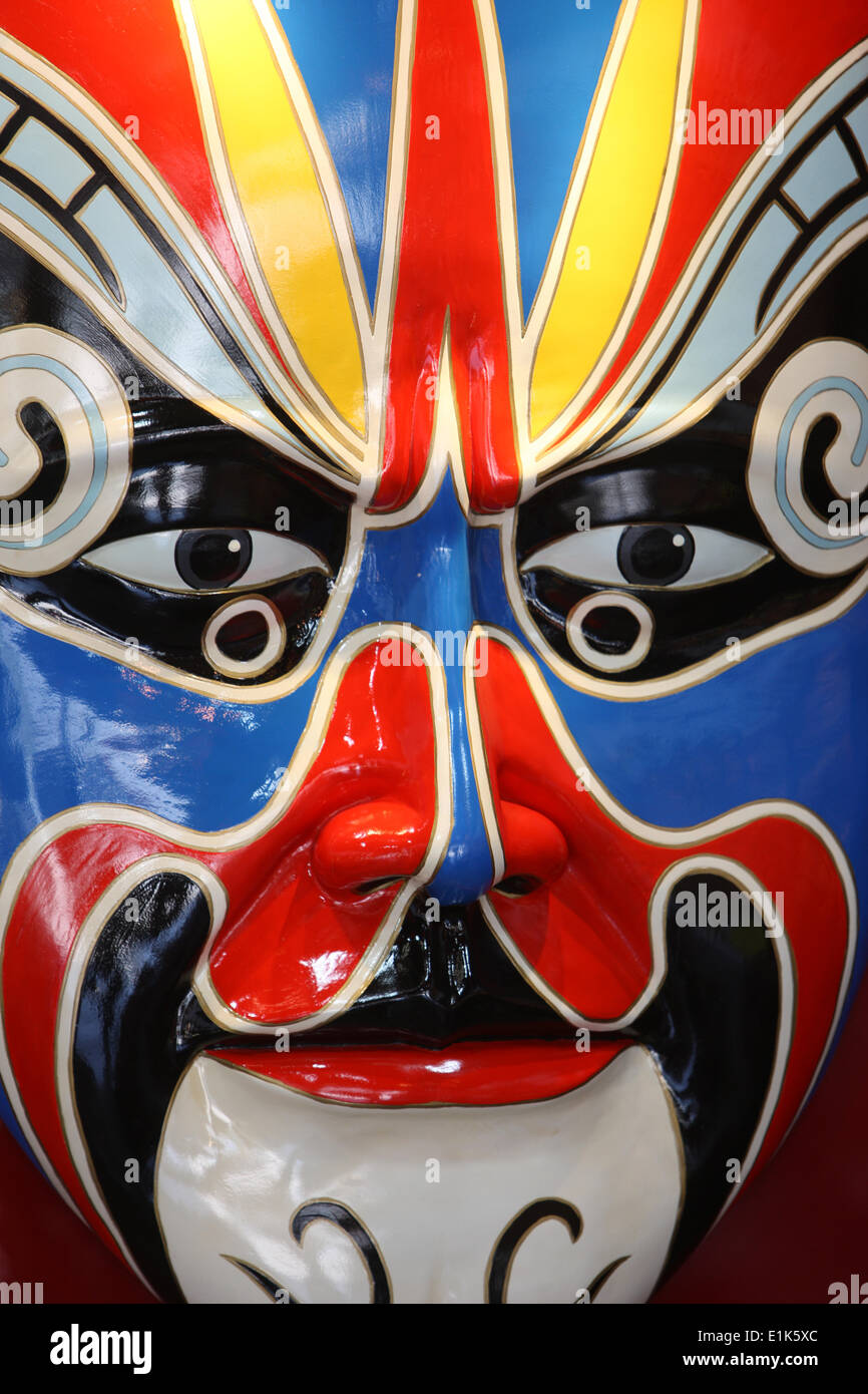Chinese opera. Mask Stock Photo - Alamy