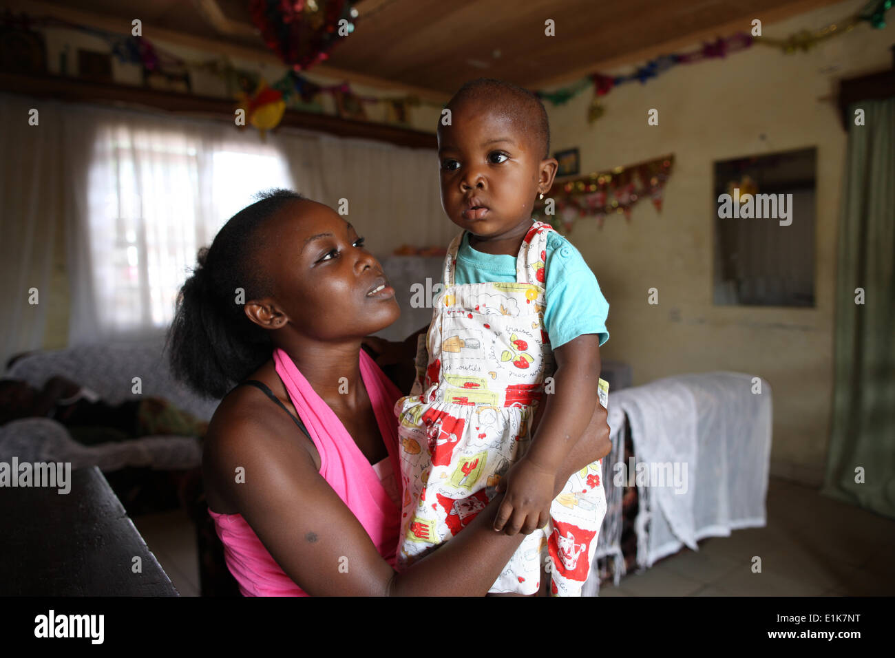 African mother and child Stock Photo - Alamy