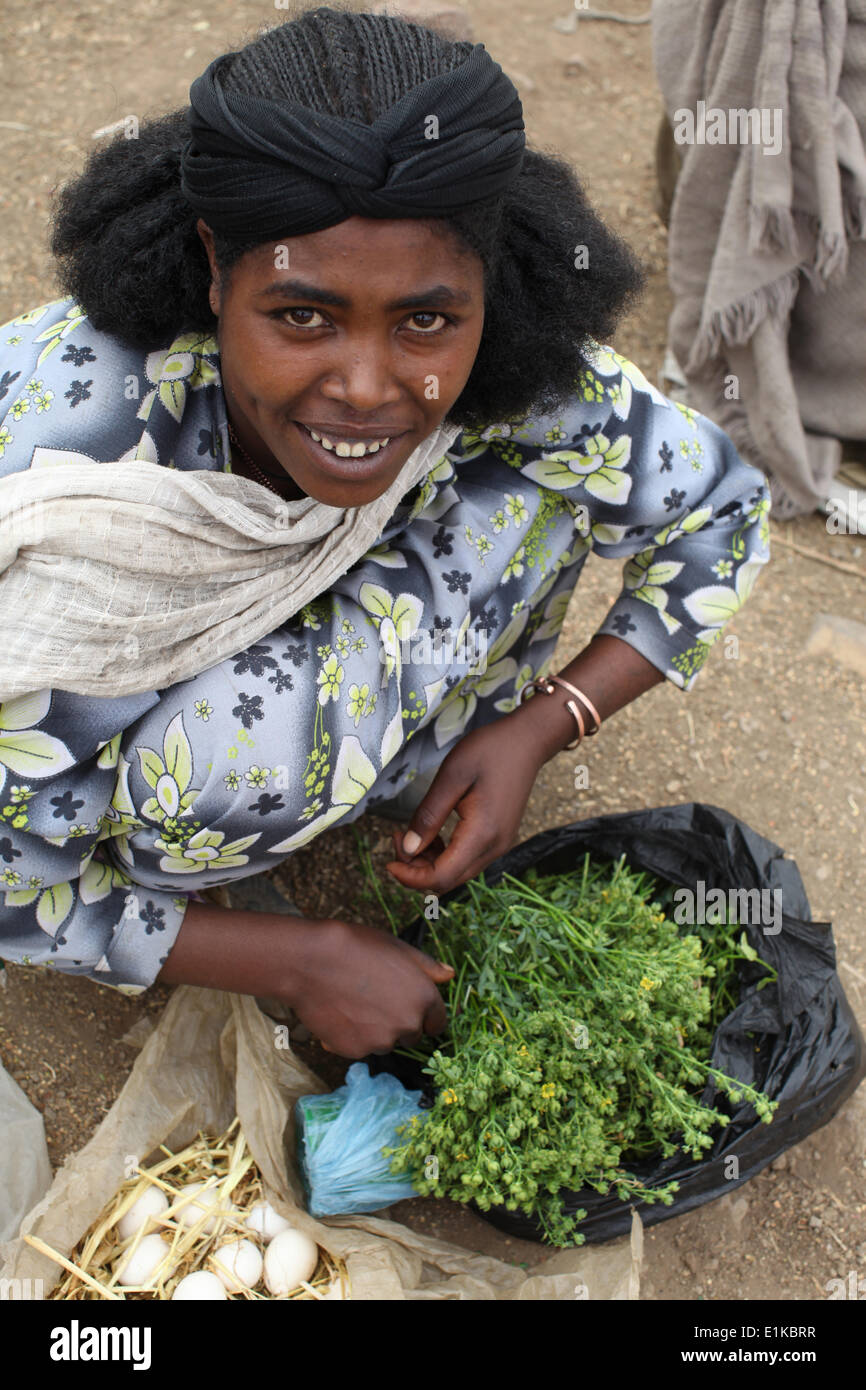 Weekly market hi-res stock photography and images - Alamy