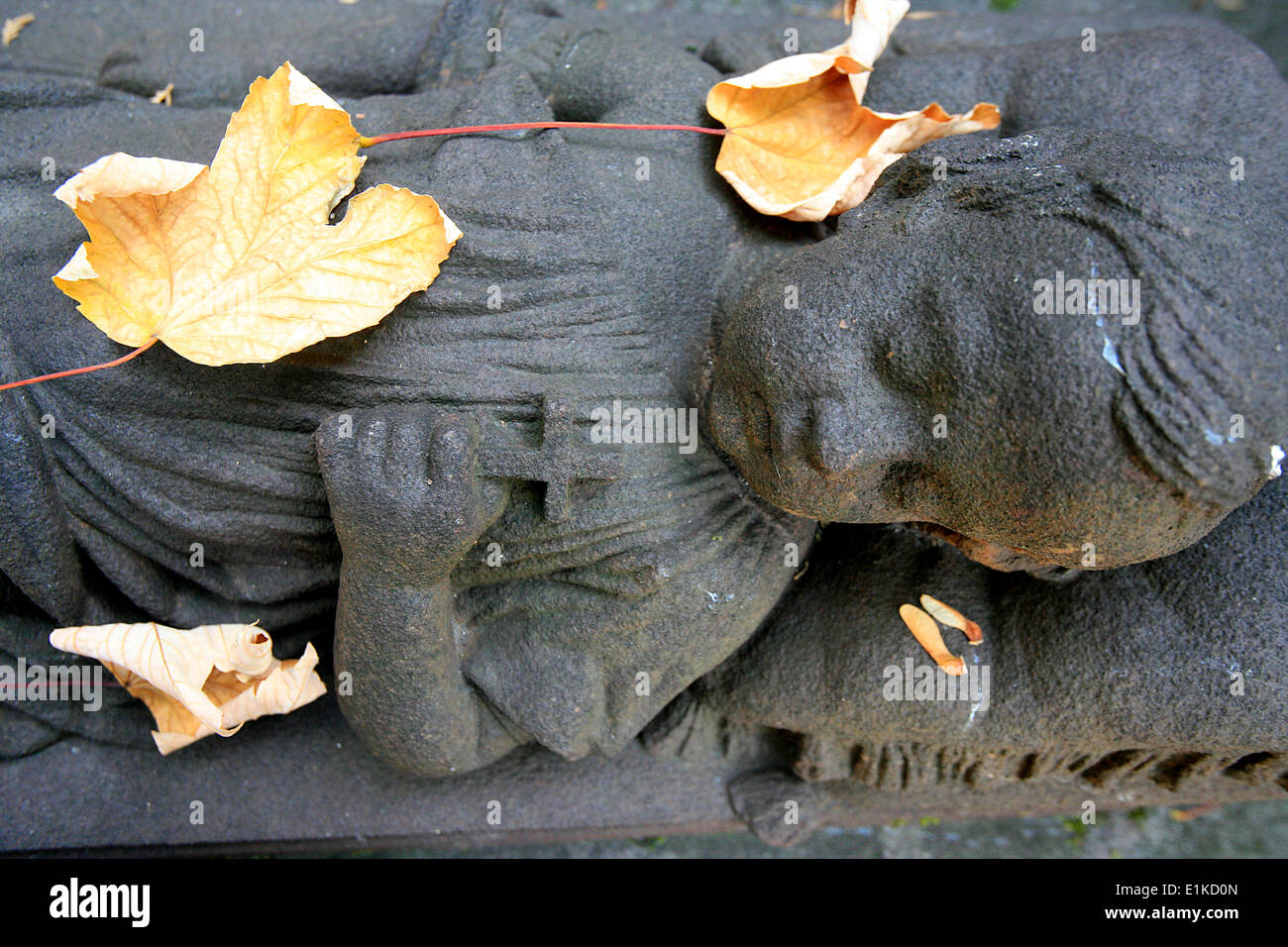 Child's grave. P re Lachaise graveyard Stock Photo - Alamy