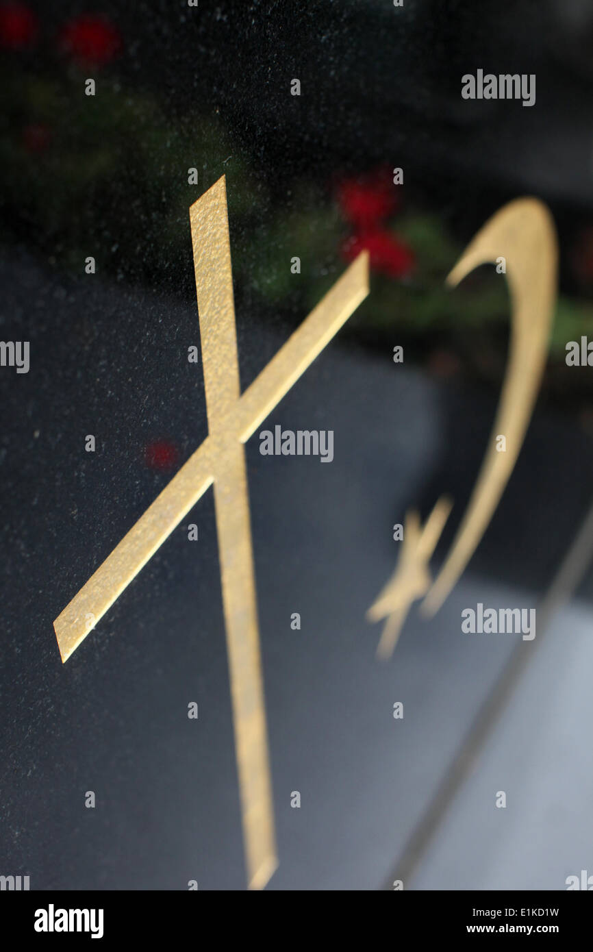 Cross and crescent & star Stock Photo - Alamy