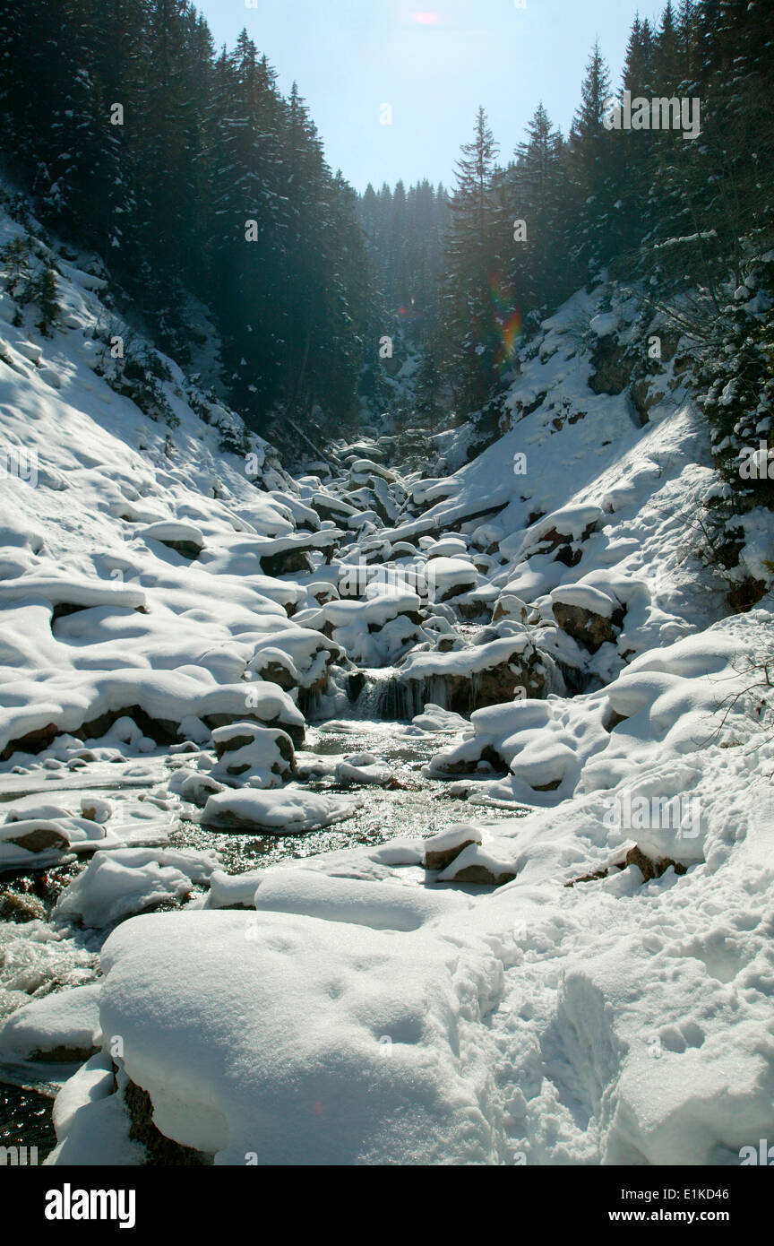 Mountain spring landscape hi-res stock photography and images - Alamy