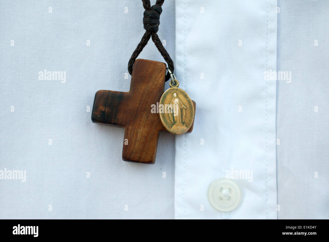 Cross and medal Stock Photo - Alamy