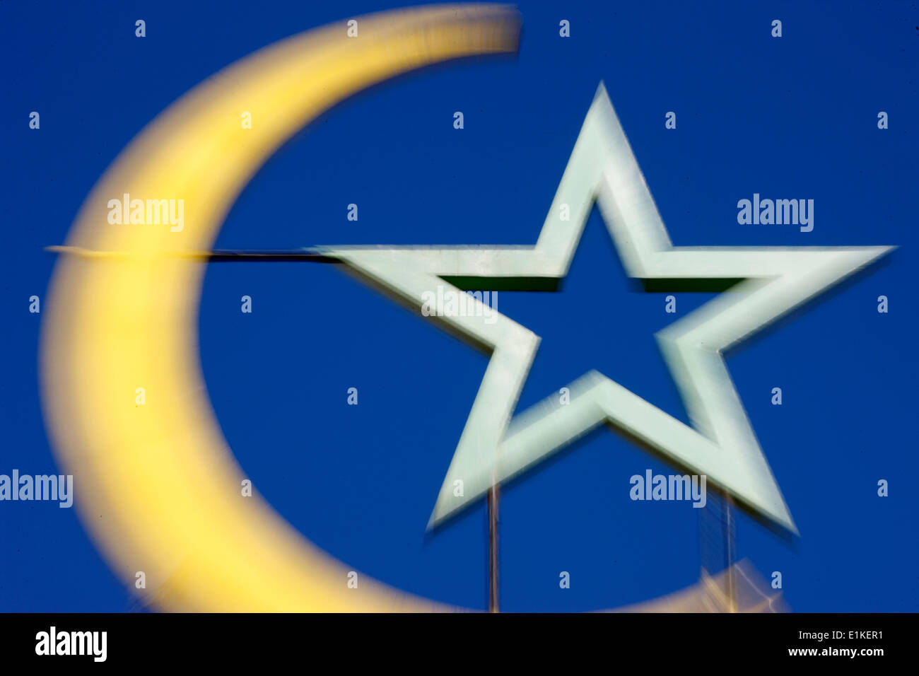 Sculpture on top of the Paris Great Mosque Stock Photo - Alamy