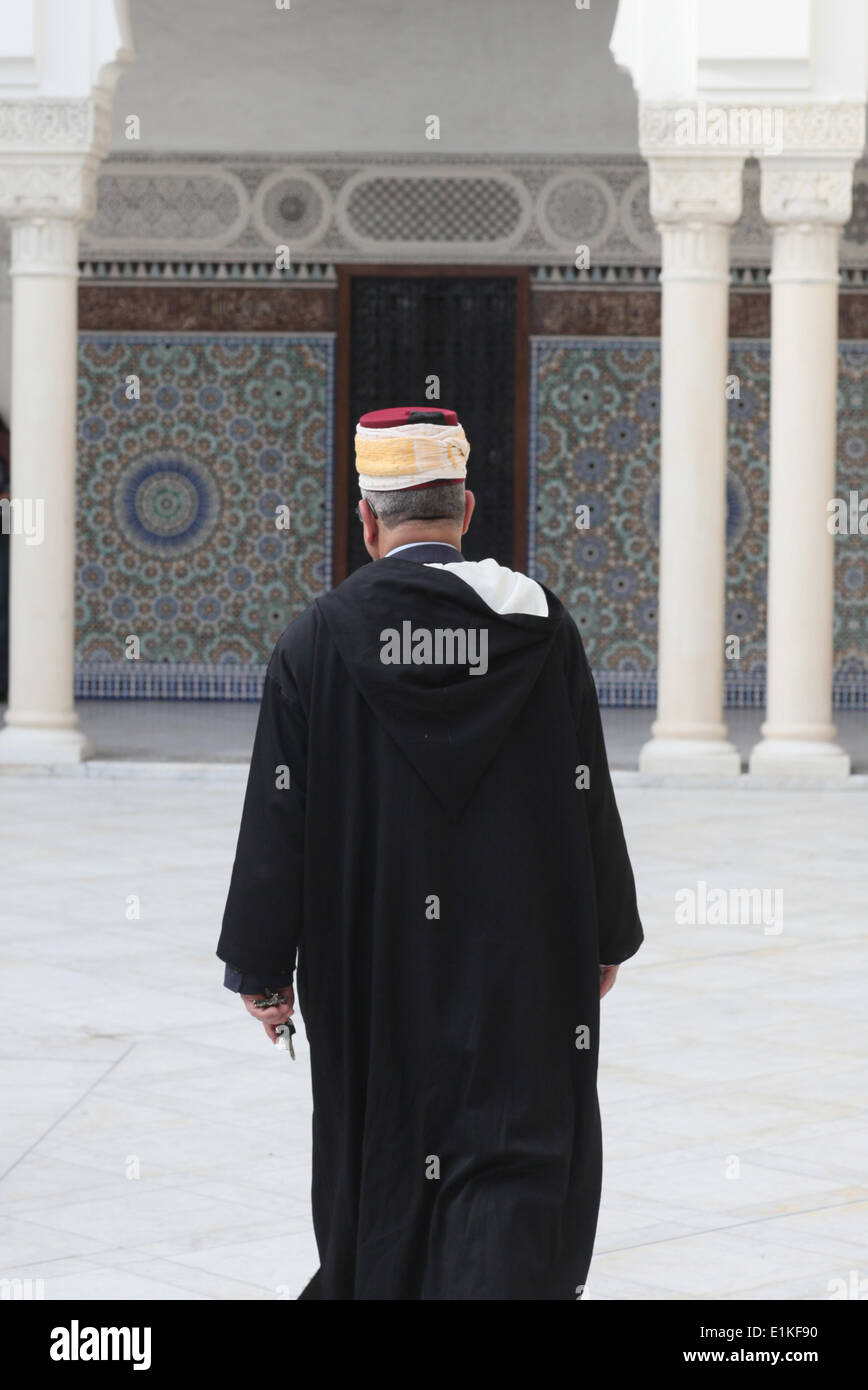Man in the Paris great mosque Stock Photo - Alamy
