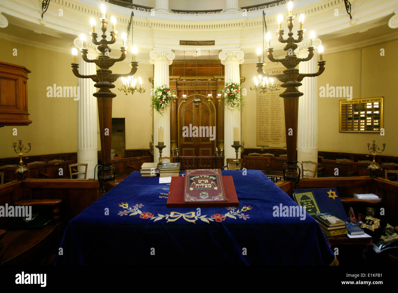 Avignon Synagogue High Resolution Stock Photography and Images - Alamy