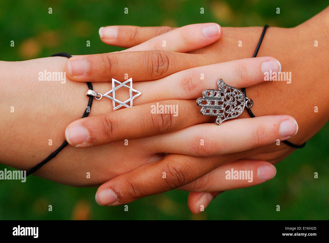 Symbols of judaism and islam Stock Photo - Alamy