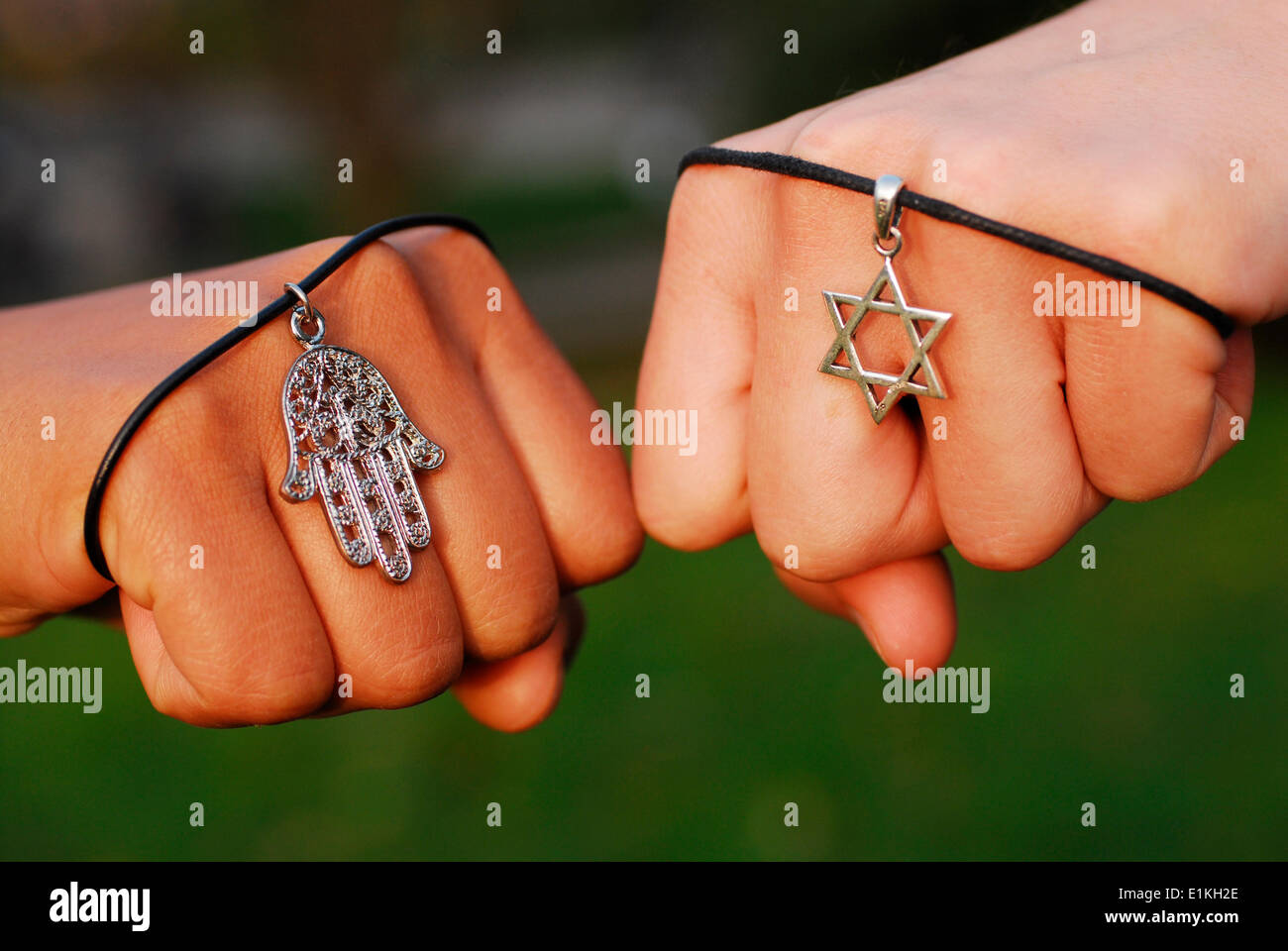 Symbols of judaism and islam Stock Photo - Alamy