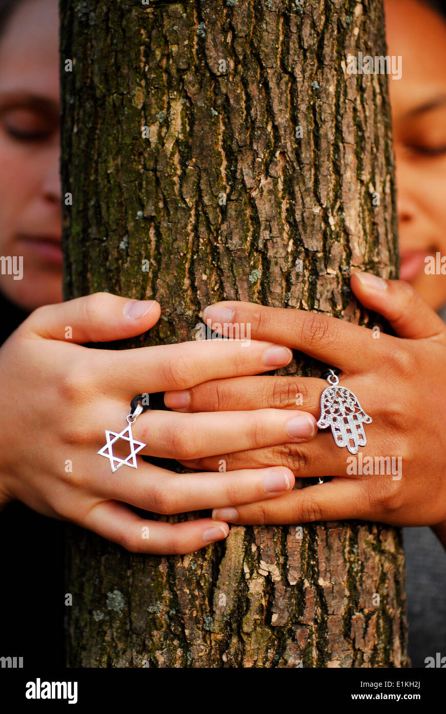 Symbols of judaism and islam Stock Photo - Alamy