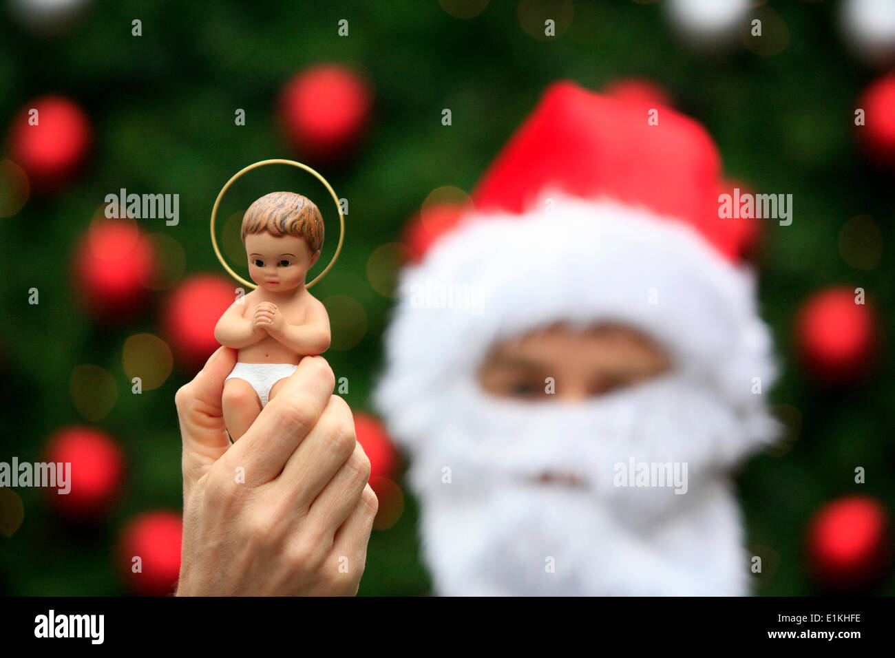 Santa and jesus hi-res stock photography and images - Alamy