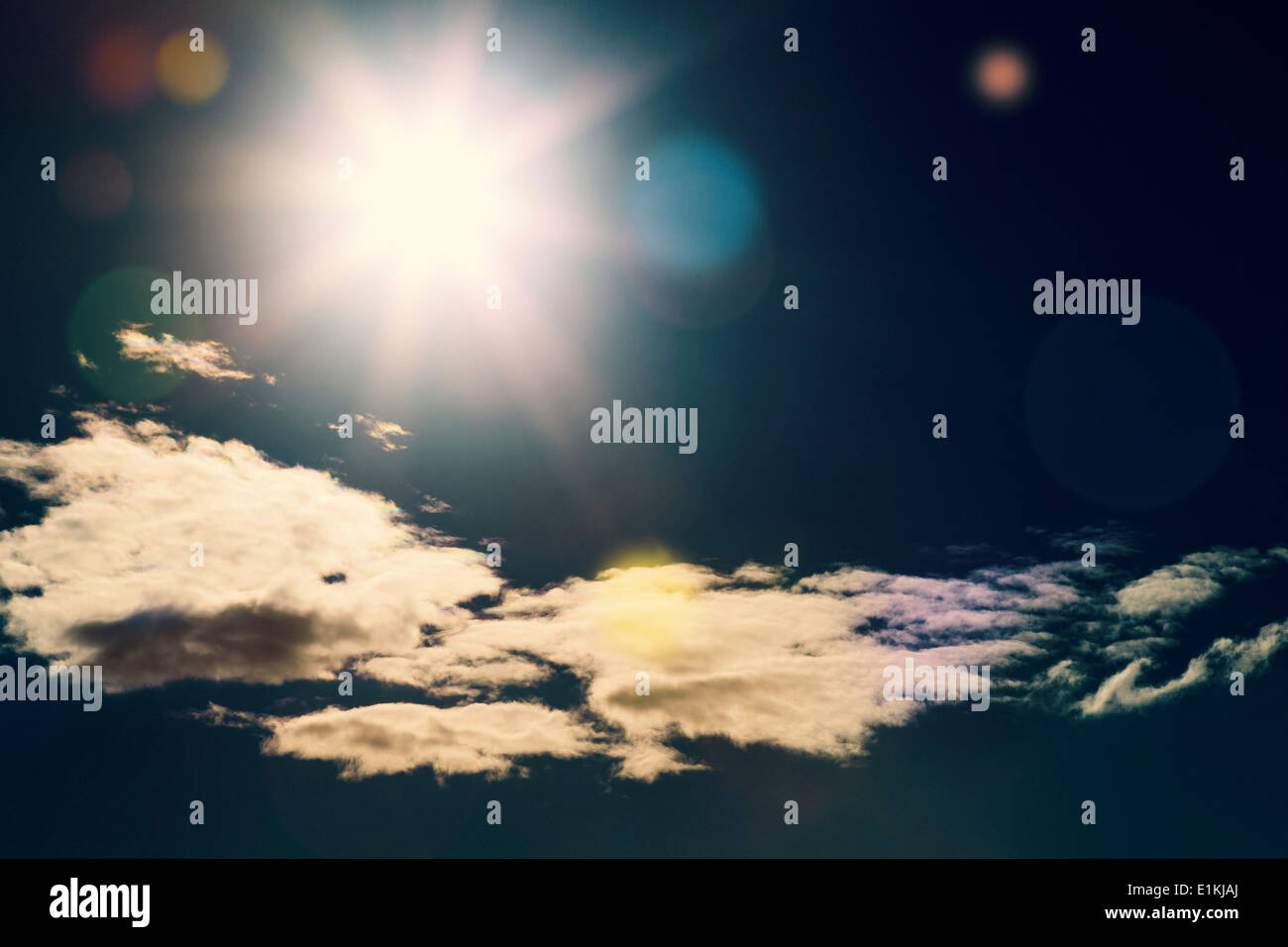 Bright sunlight hi-res stock photography and images - Alamy