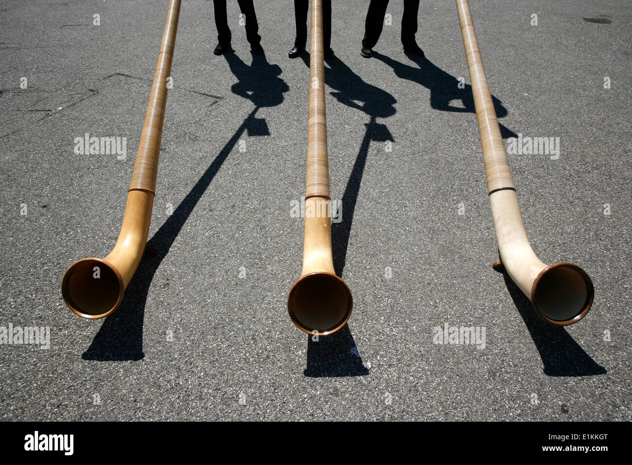 Sound horns hi-res stock photography and images - Alamy