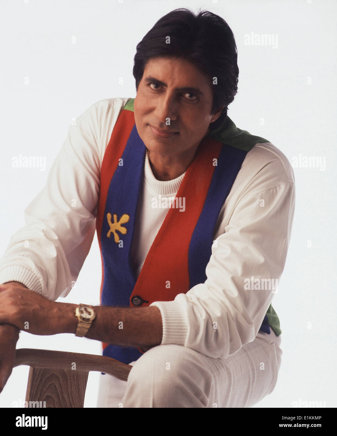 Looking at camera smiling close up fame hi-res stock photography and ...