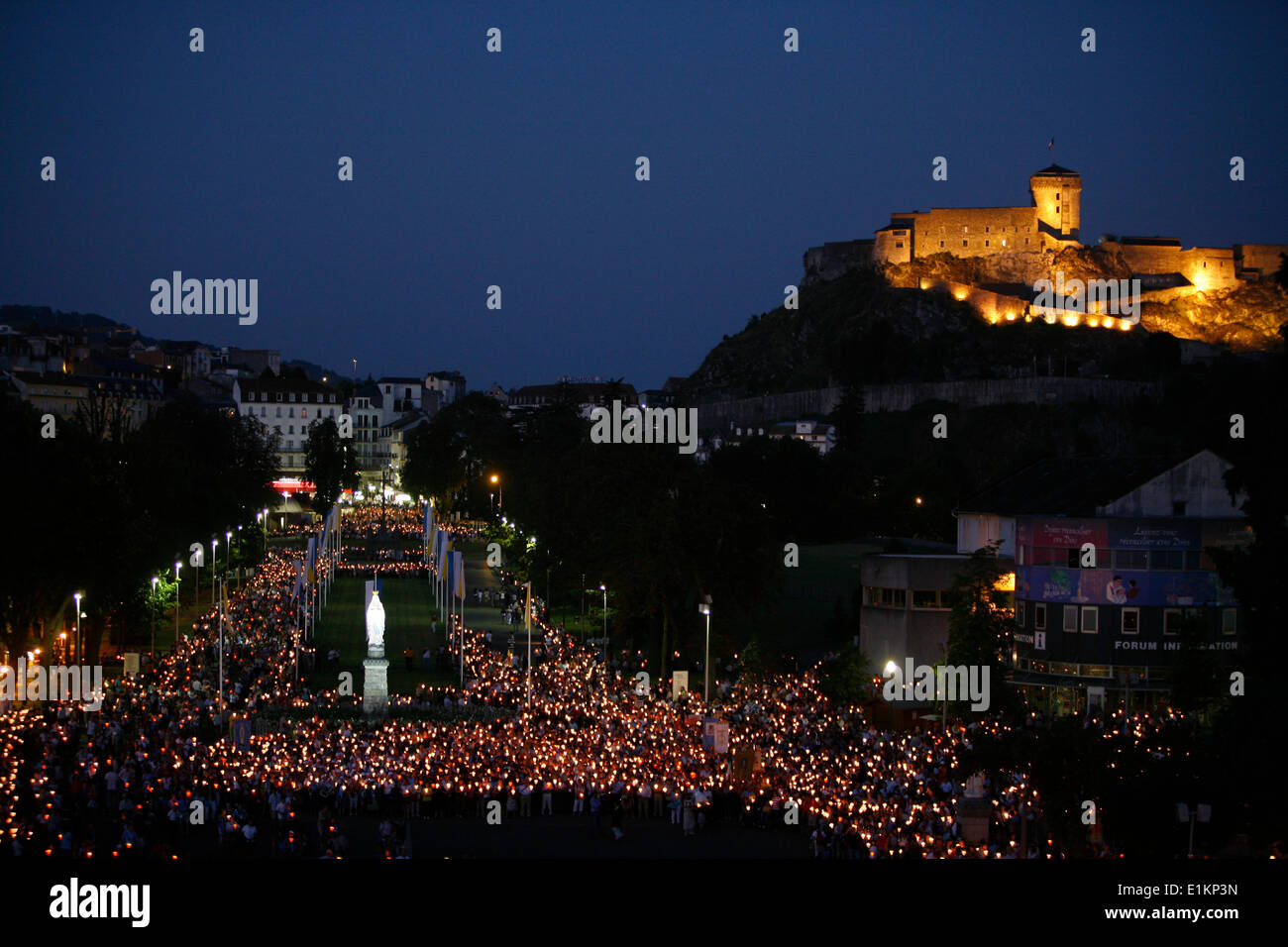 Pilgrimage lourdes hi-res stock photography and images - Alamy