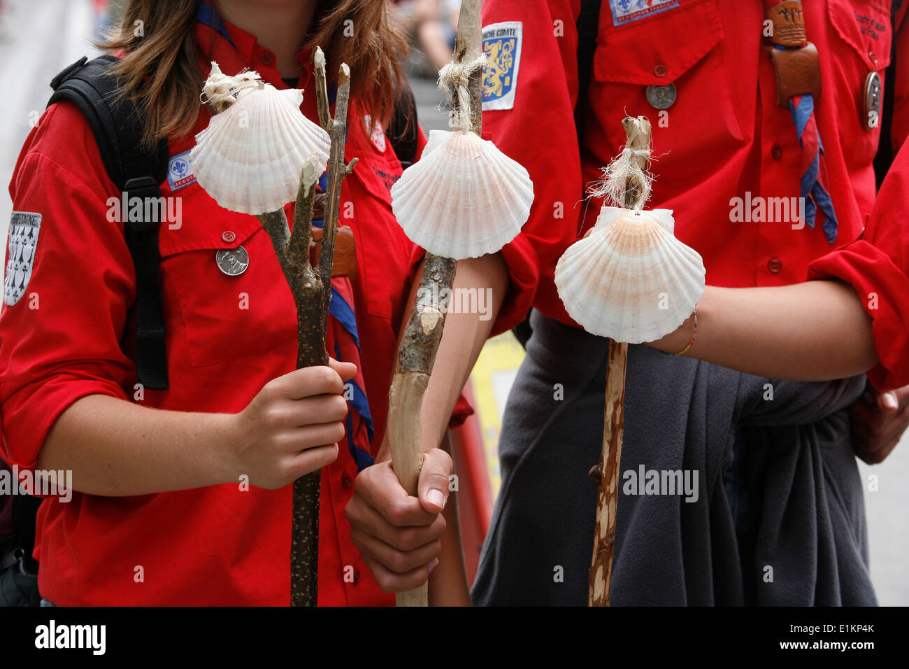 Scouts with Santiago pilgrimage scallop shells Stock Photo - Alamy