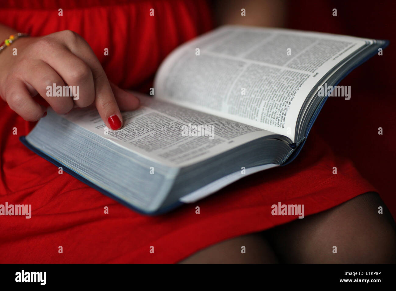 Women Reading the bible Stock Photo - Alamy