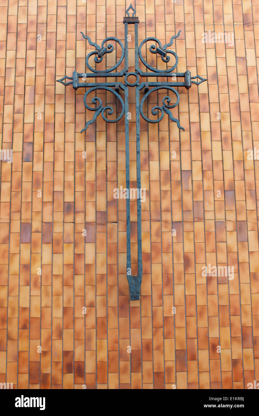 Wrought iron cross Stock Photo - Alamy