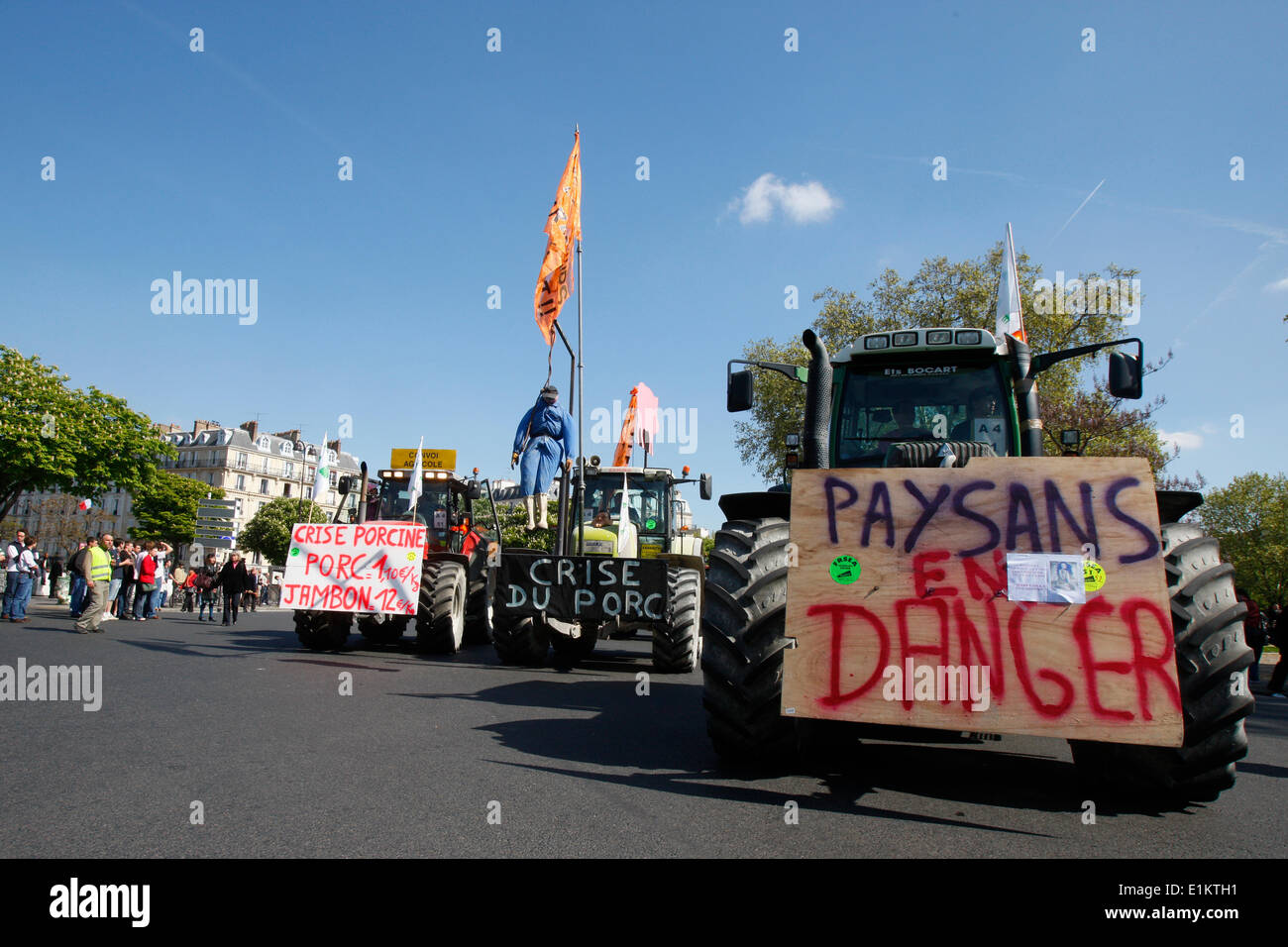 French farmers protest paris hi-res stock photography and images - Alamy