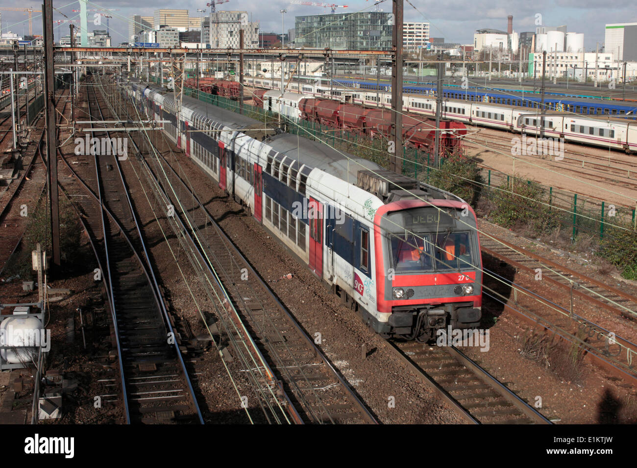 Suburban train hi-res stock photography and images - Alamy