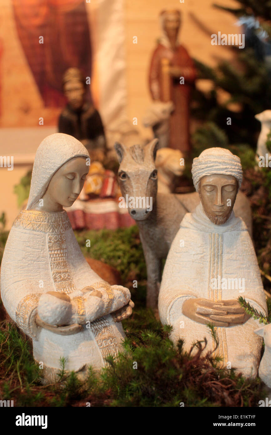 Nativity scene child hi-res stock photography and images - Alamy