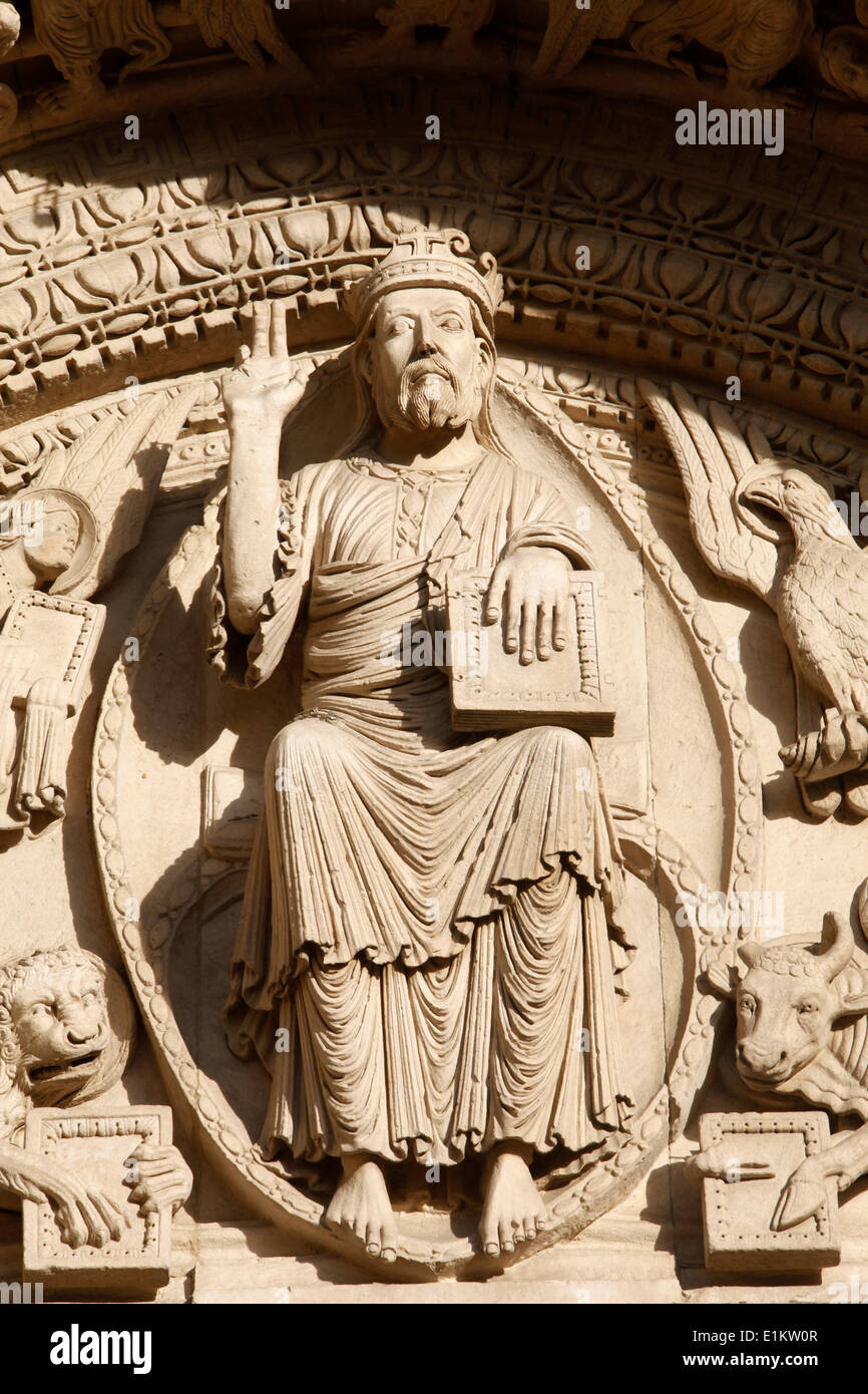 Detail of Saint-Trophime cathedral tympanum, Arles, Provence Stock ...