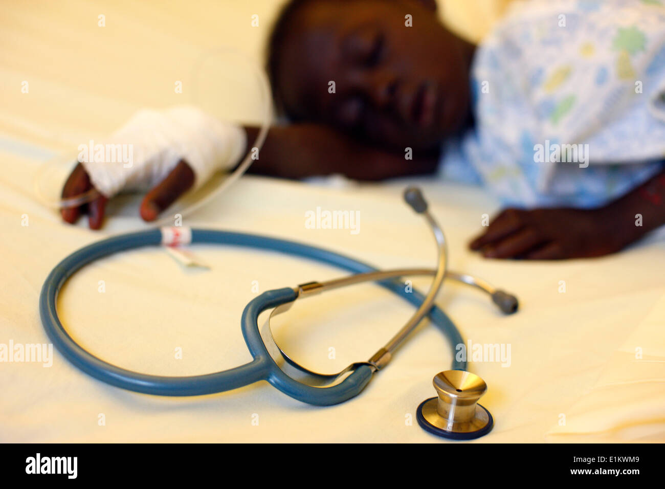 Sick Child Hospital Stock Photos & Sick Child Hospital Stock Images - Alamy