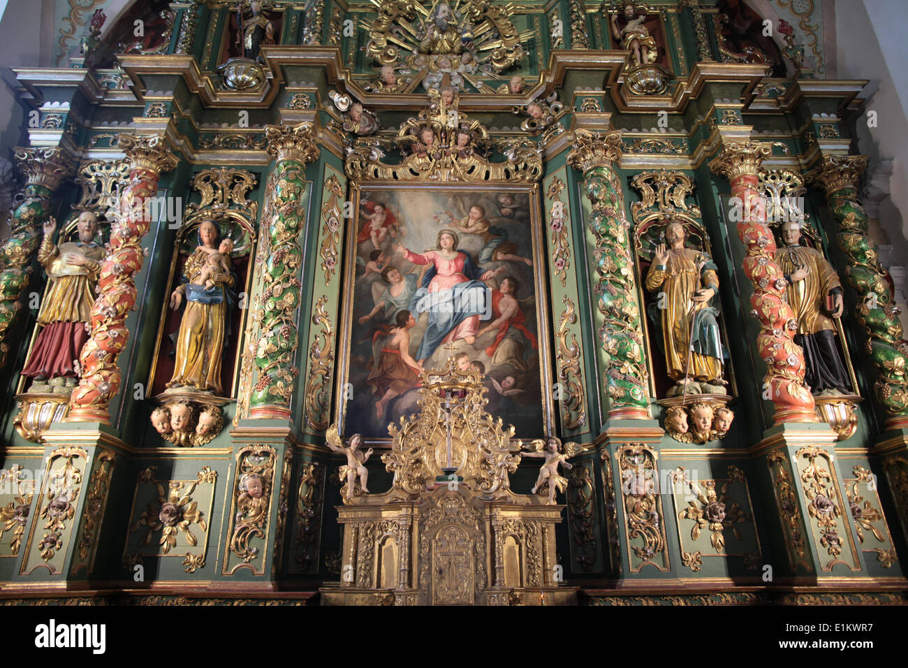 Our Lady of Assumption church. Baroque reredos Stock Photo - Alamy