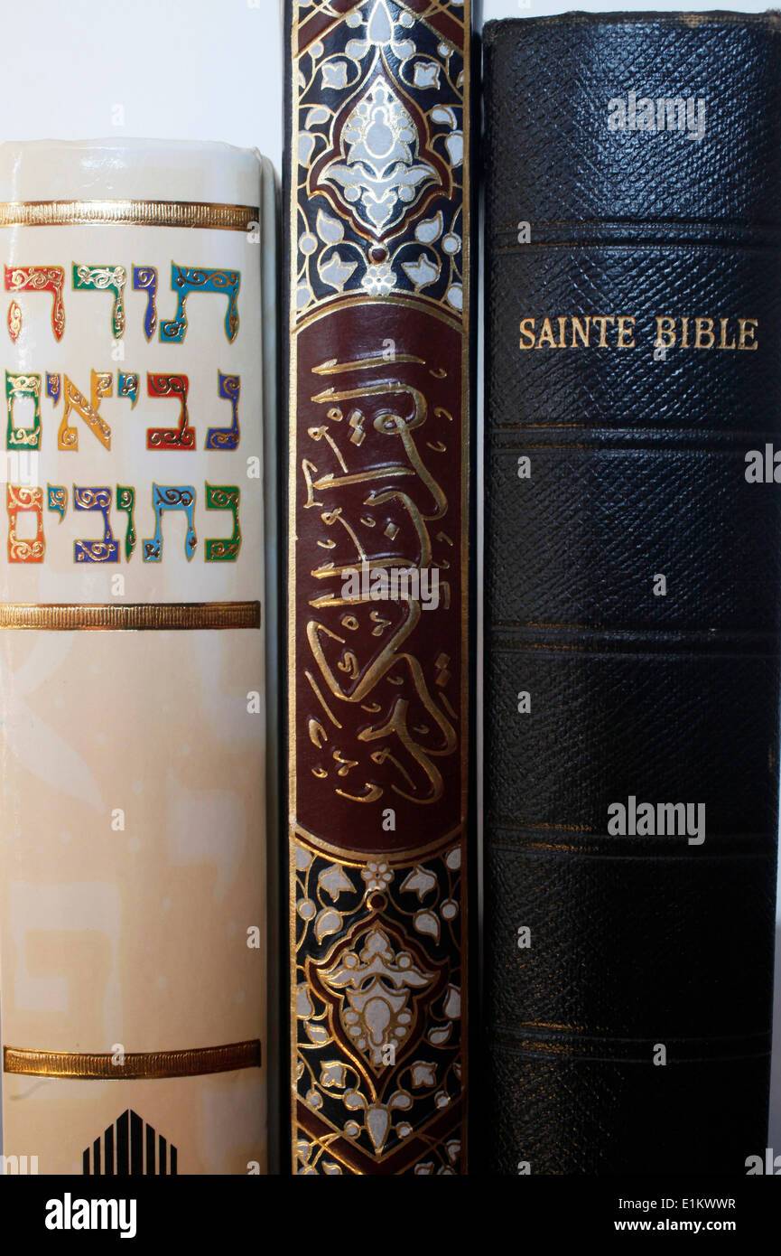 Bible coran tora hi-res stock photography and images - Alamy