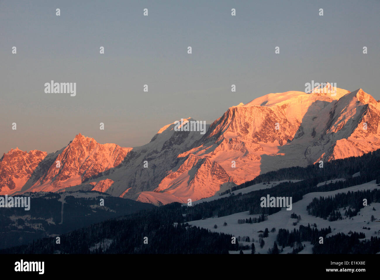 Mont-Blanc mountain range Stock Photo - Alamy