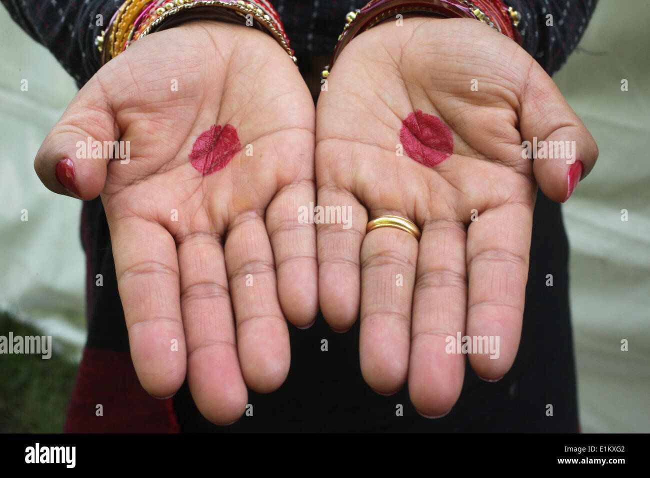 Tibetan dancer's hands Stock Photo - Alamy