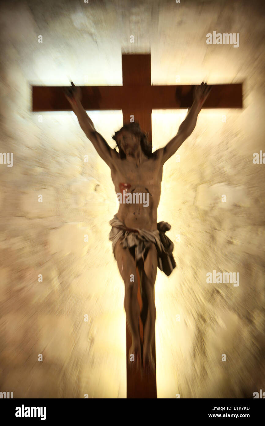 Statue of Christ on the cross Stock Photo - Alamy