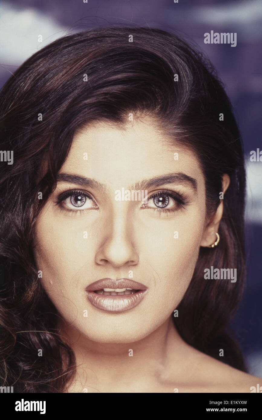 Raveena tandon movies hi-res stock photography and images - Alamy