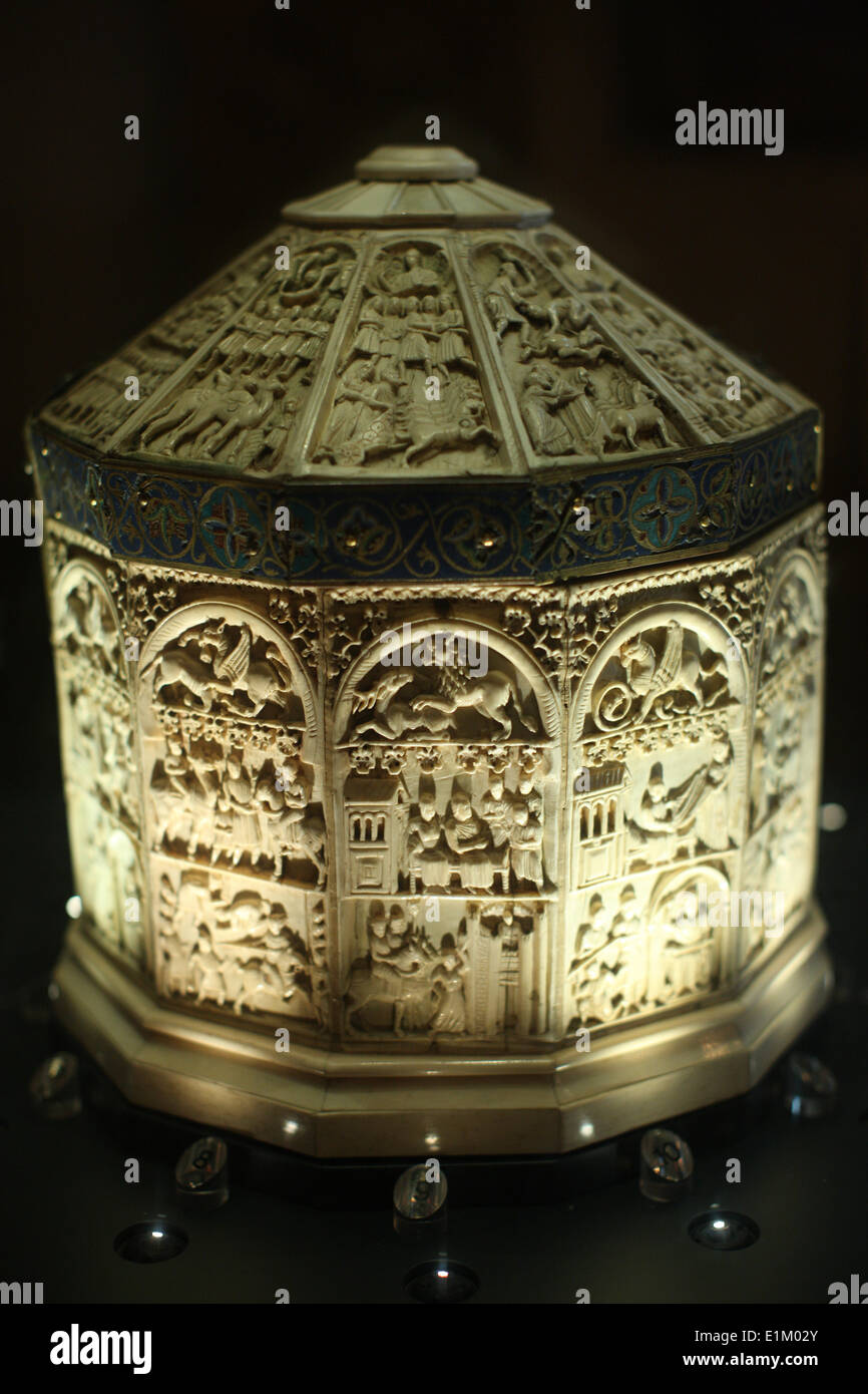 Ivory museum hi-res stock photography and images - Alamy