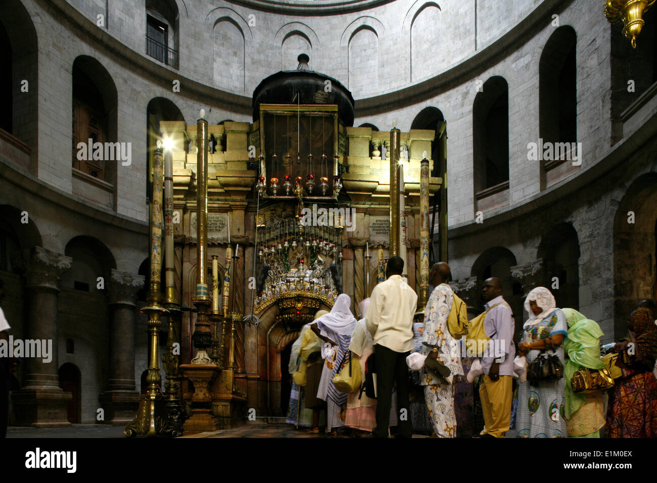 Tomb of Jesus at Church of the Holy Sepulchre Stock Photo - Alamy