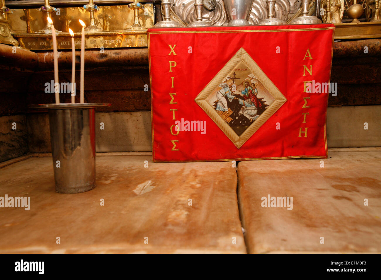 Tomb of Jesus at Church of the Holy Sepulchre Stock Photo - Alamy