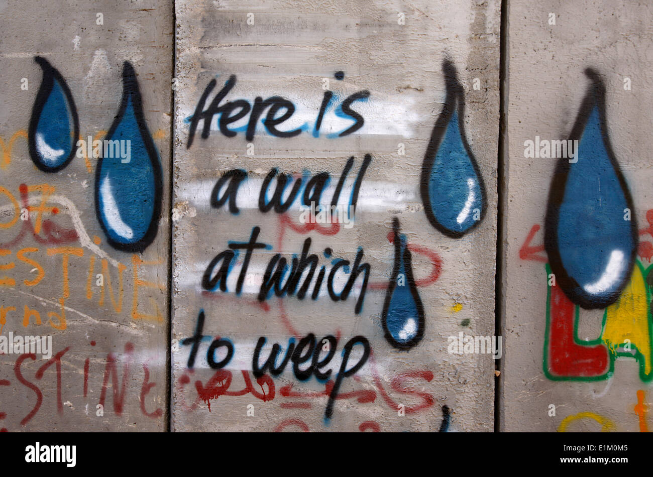 Graffiti on the Israeli security wall Stock Photo - Alamy