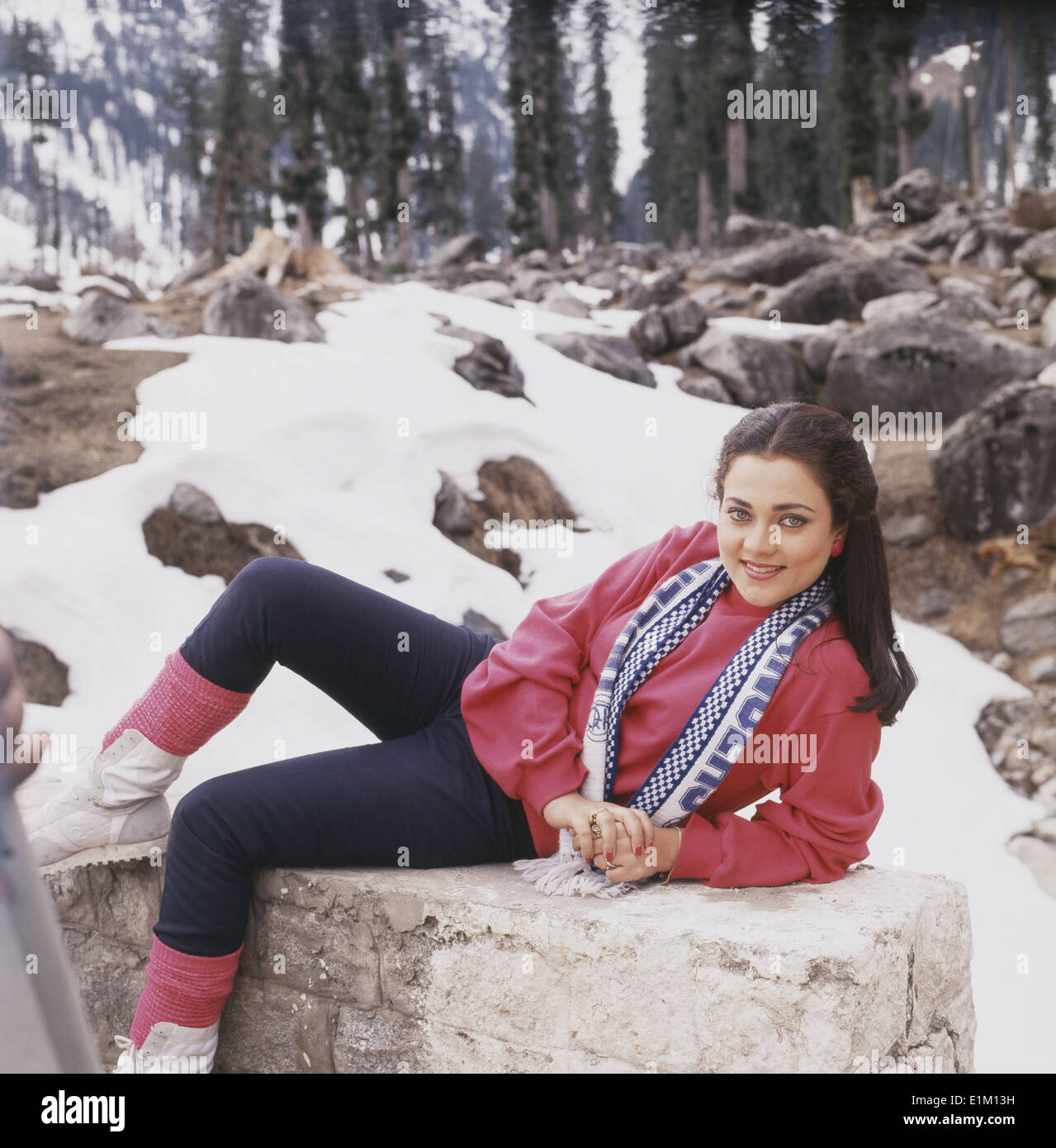 Actress mandakini hi-res stock photography and images - Alamy