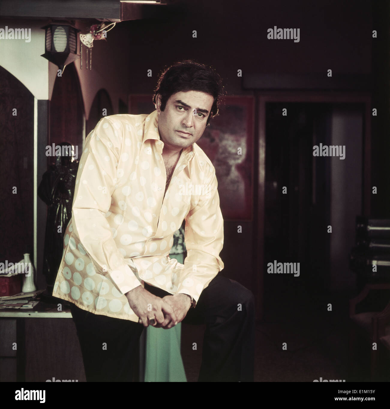 Sanjeev kumar hi-res stock photography and images - Alamy