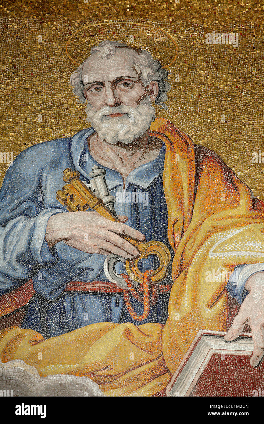 Mosaic depicting Saint Peter in St Peter's basilica Stock Photo - Alamy