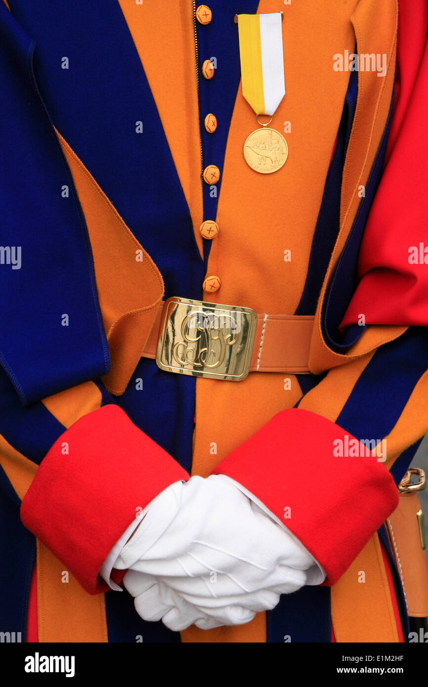 Swiss guard's uniform Stock Photo - Alamy