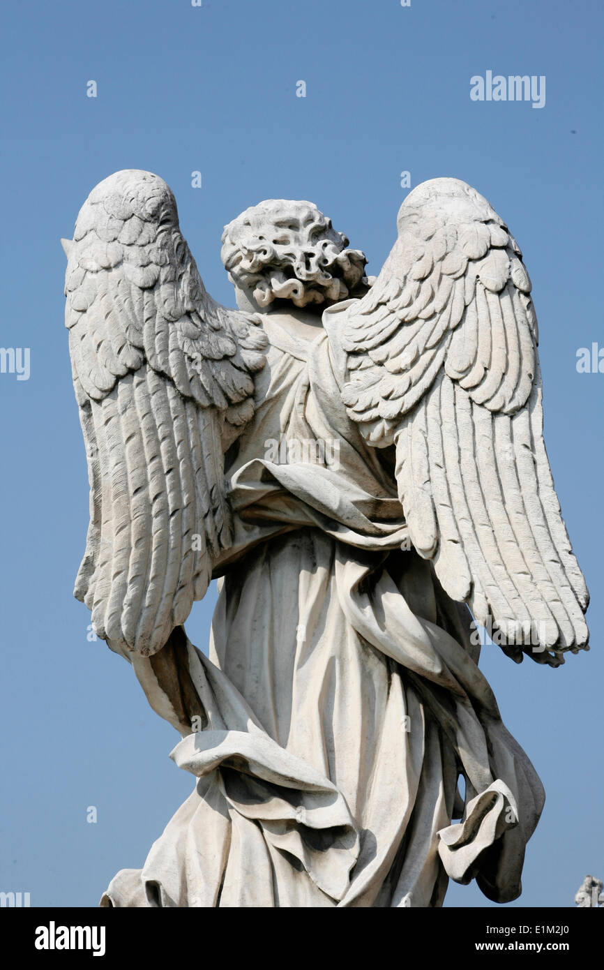 Saint Angelo bridge statue : Angel Stock Photo - Alamy