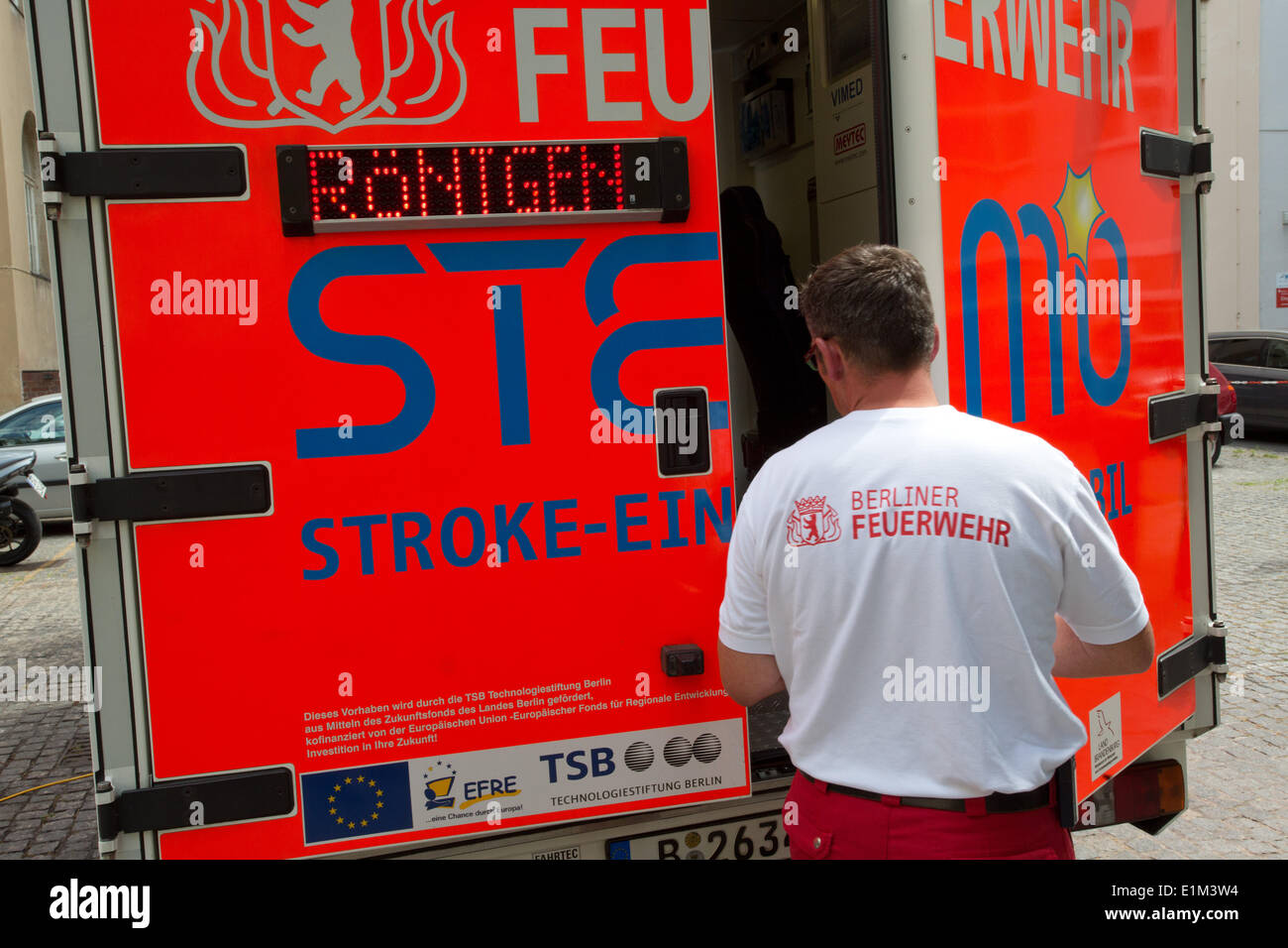 Stroke mobile hi-res stock photography and images - Alamy