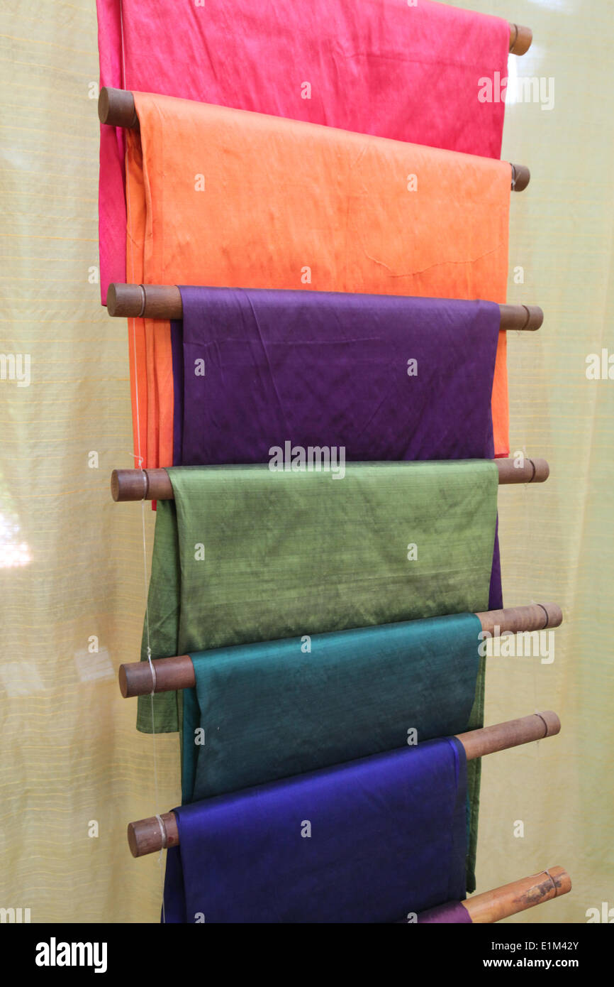 Silk cloth hi-res stock photography and images - Alamy