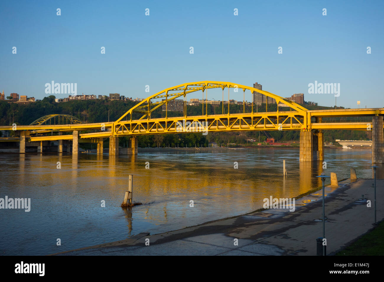 bridge in Pittsburgh PA Stock Photo - Alamy