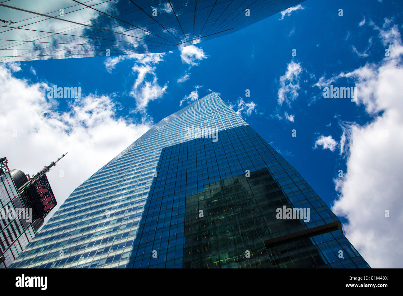 Skyscrapers of nyc hi-res stock photography and images - Alamy
