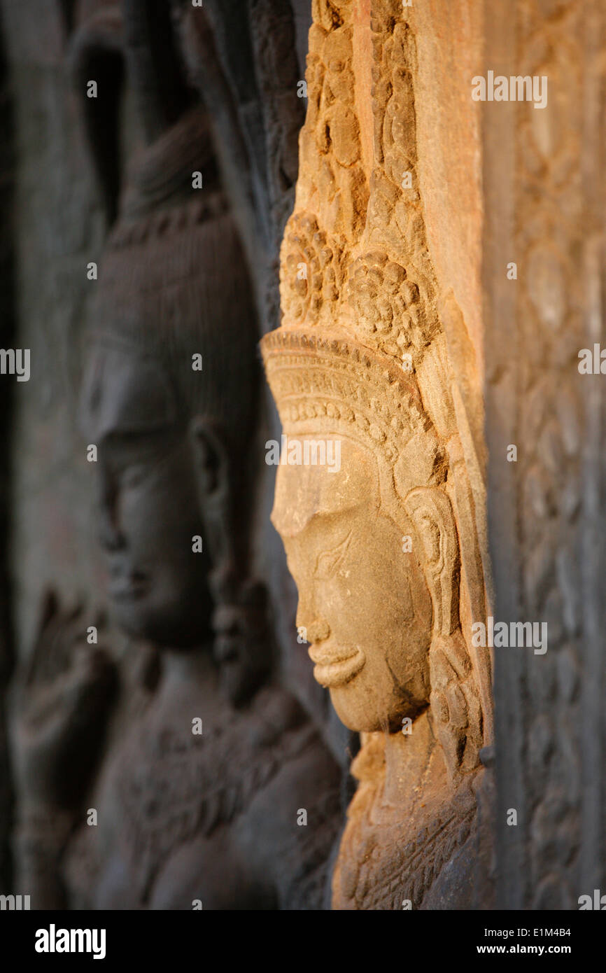Apsara Dancers Carving at Angkor Wat Stock Photo - Alamy