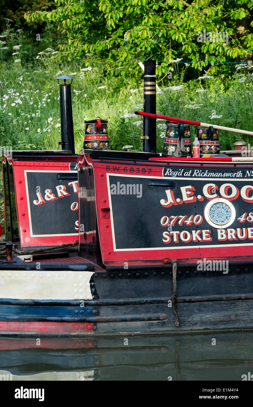 English barges hi-res stock photography and images - Alamy