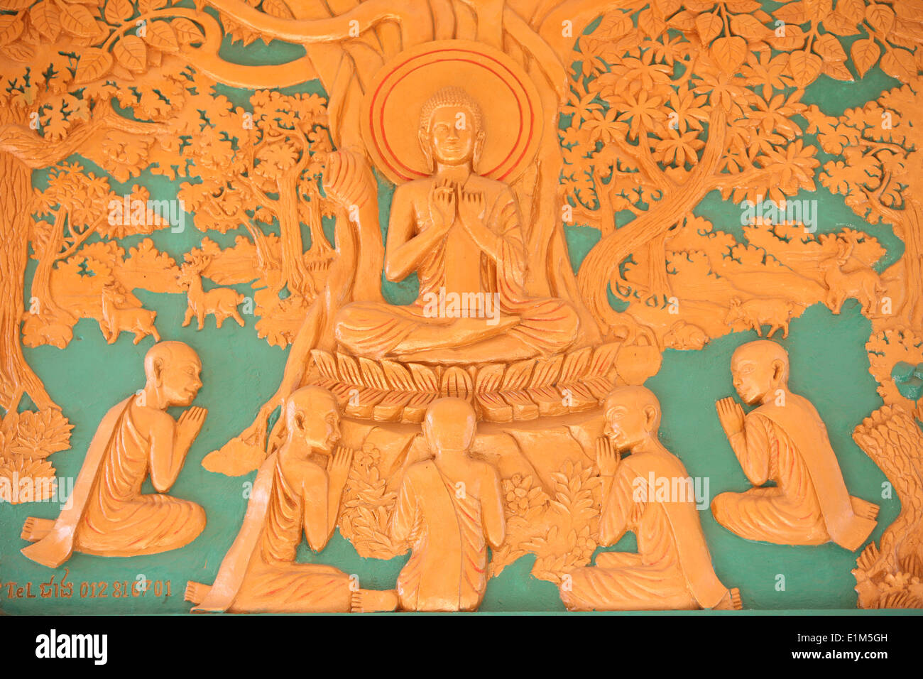 Life of Buddha. Buddha with his 5 disciples in Benares Stock Photo - Alamy